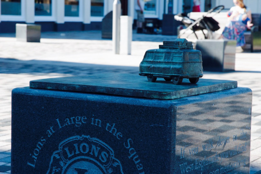 Lions Bus – The Outdoor Museum